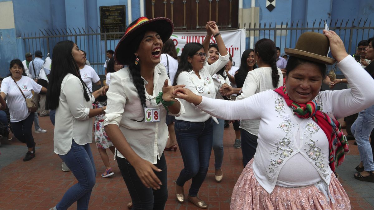Perú: mujer transgénero se postula en comicios legislativos