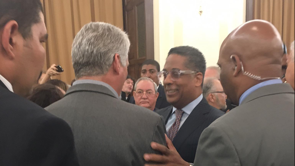 ¿Rehabilita Díaz-Canel a Hugo Cancio y su revista OnCuba?