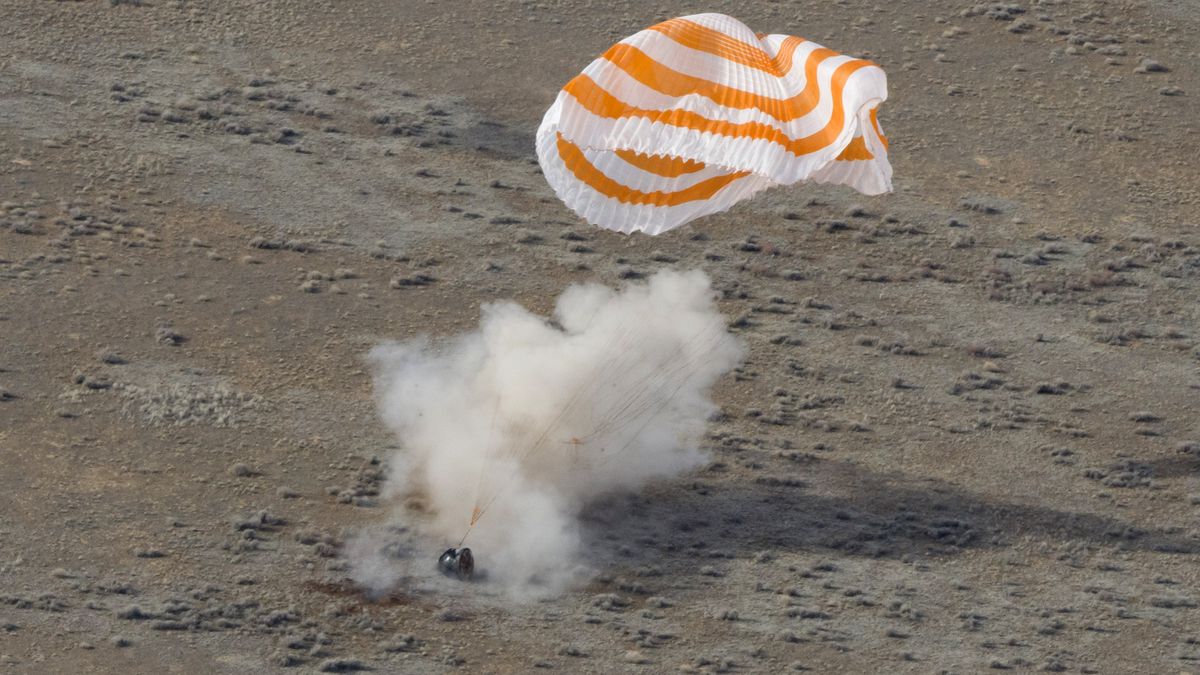 Jefe espacial ruso dice que la EEI está en riesgo