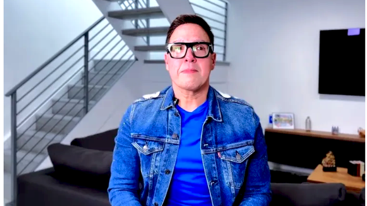 Soy gay: Raúl González rompe el silencio: Ya basta de vivir pretendiendo ser quien no eres