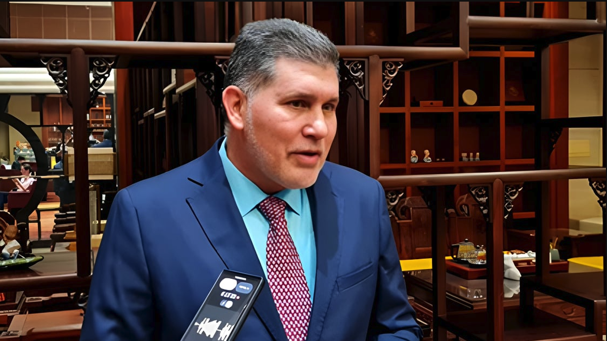 Nuevo Castro al poder en Cuba: El régimen asciende a Oscar Pérez-Oliva ...