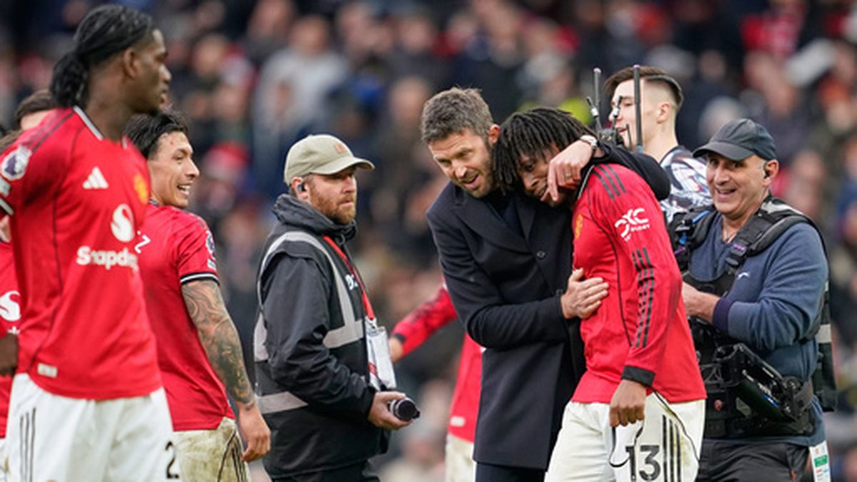 Man United sorprende 2-0 al Man City en el debut de Michael Carrick ...