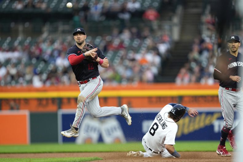 Maeda cuelga 5 ceros en su regreso y Mellizos ganan 4-1 a Tigres