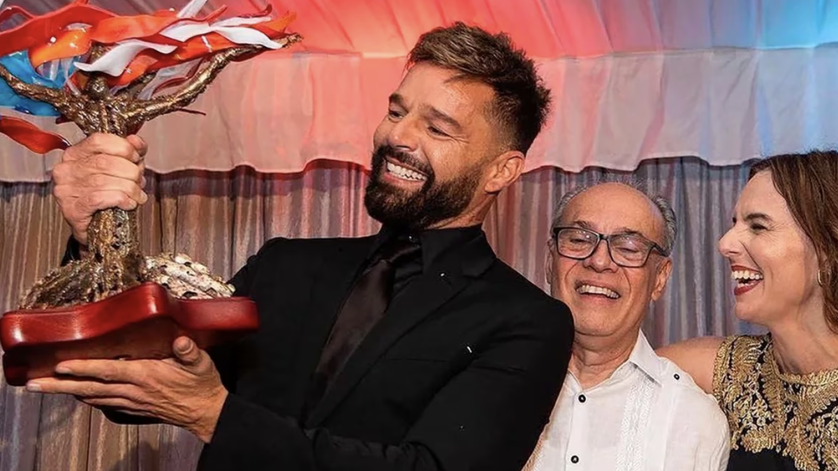 Ricky Martin fue reconocido por su compromiso con el pueblo ...