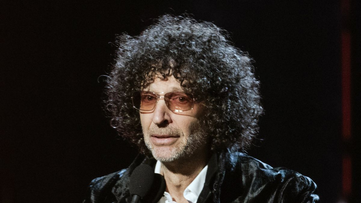 Howard Stern regresa a su programa de SiriusXM tras bromear con los oyentes