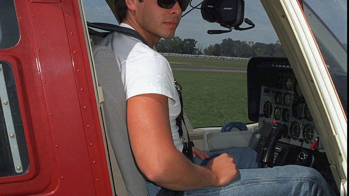 Citan a declarar a seis expresidentes por muerte hijo Menem