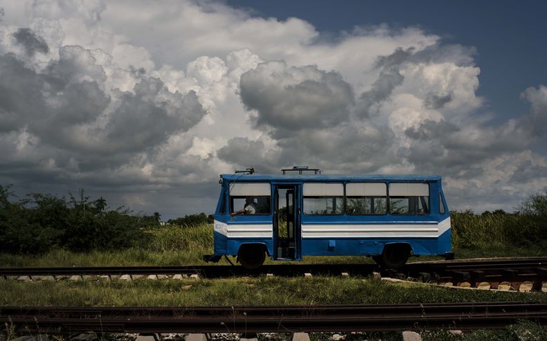FOTOS AP: Trenes de Cuba ofrecen vista detallada del país