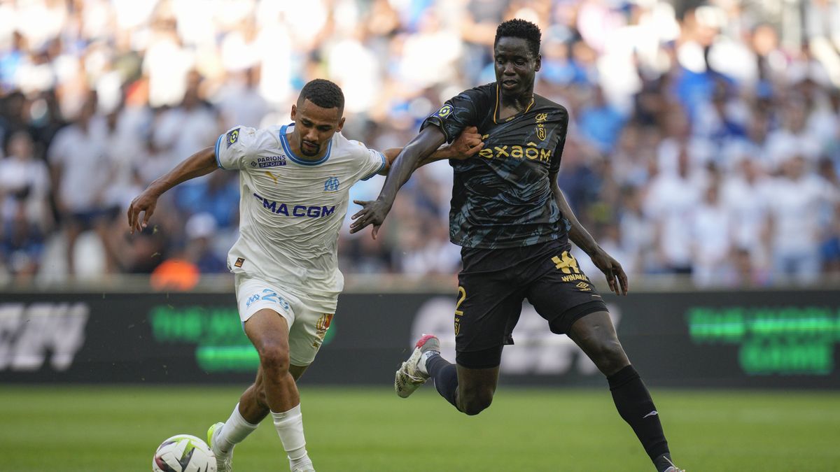 Sin Mbappé ni otros astros, PSG empata 0-0 ante Lorient