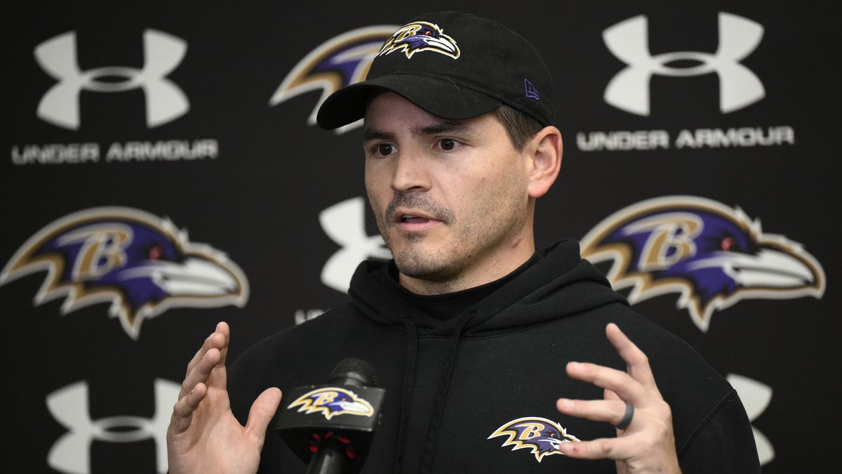 Seahawks contratan a Mike Macdonald, coordinador defensivo de Ravens ...