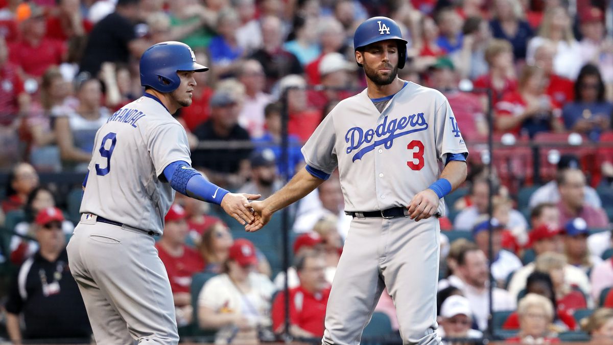 Utley, Forsythe y Taylor guían a Dodgers al triunfo