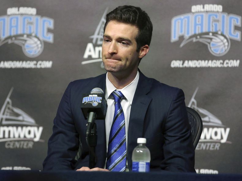 Magic despide a gerente general Rob Hennigan