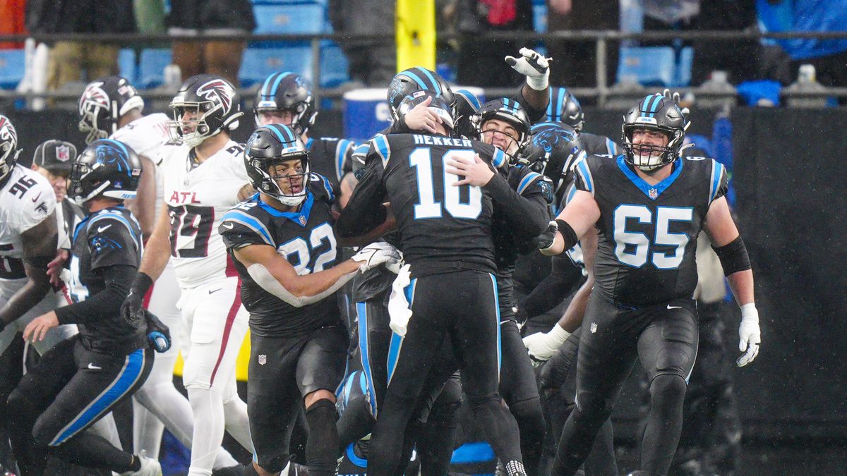 Gol de campo de Pineiro da triunfo a Panthers 9-7 sobre Falcons, que ...