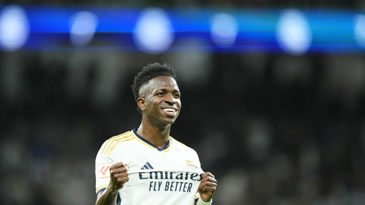 Real Madrid se da un festín ante Alavés. Vinícius Júnior firma doblete ...