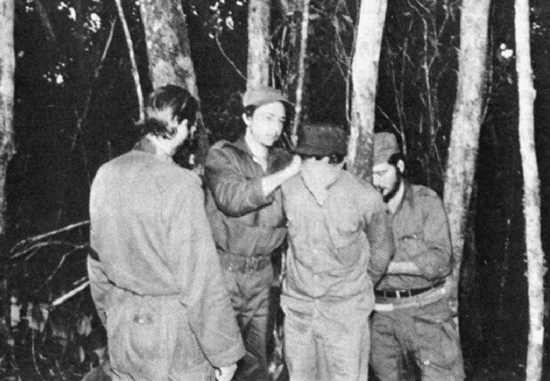 Fidel Castro, un permanente violador de los derechos humanos