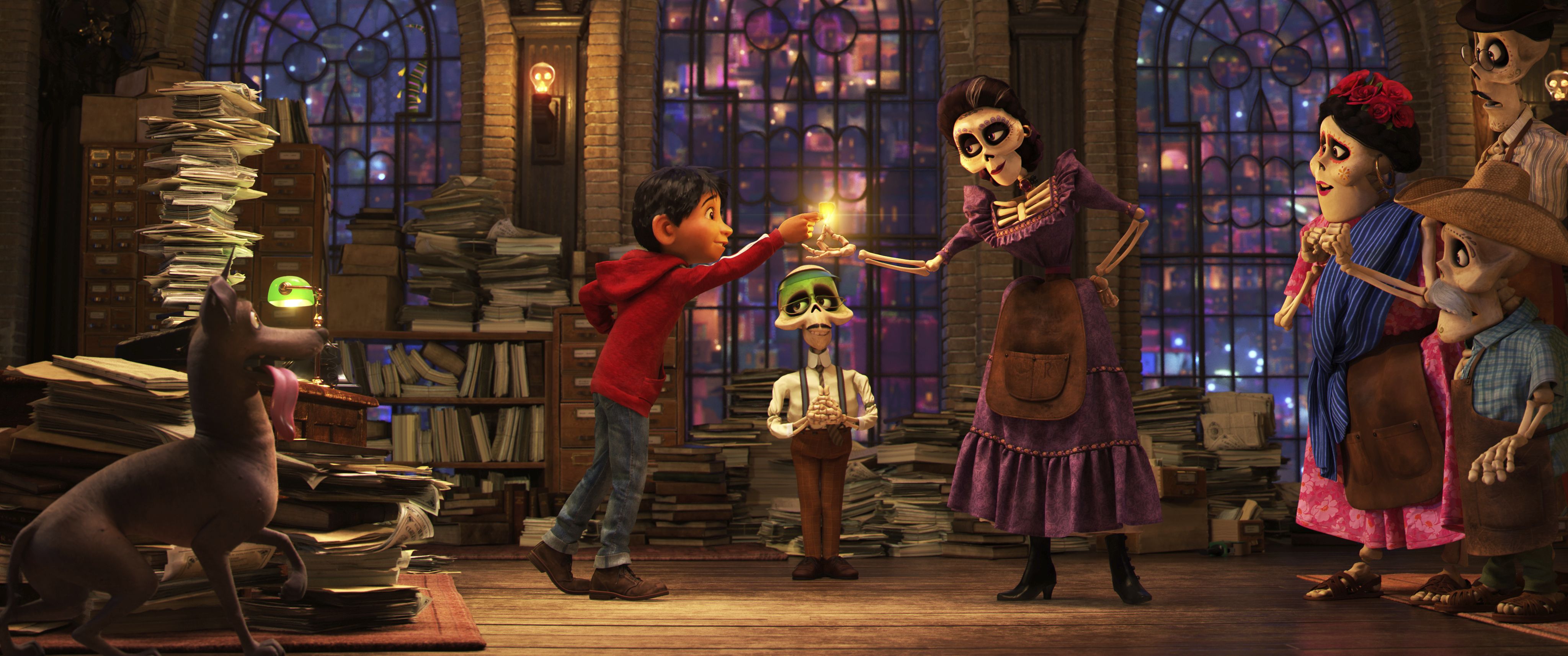 Reseña AP: “Coco”, un deleite emocionante y colorido Reseña AP: “Coco”, un deleite emocionante y colorido