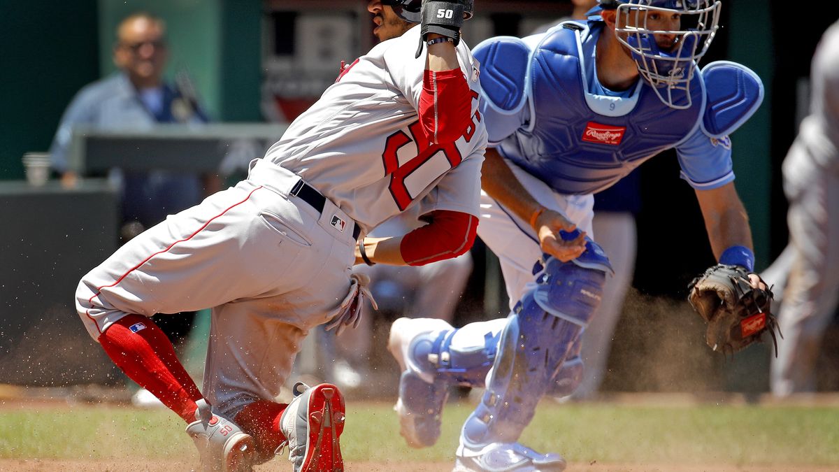 Medias Rojas gana 7-4 a Reales y completa la barrida