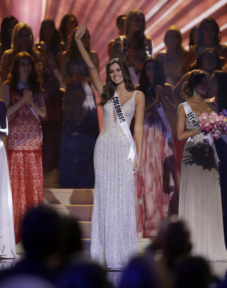 Triunfo en Miss Universo es histórico para Colombia: Santos
