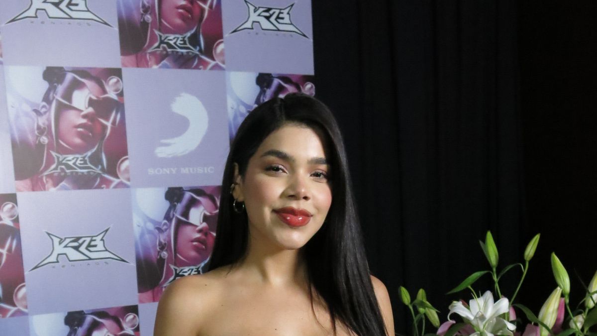 Kenia Os vive la fama desde Mazatlán