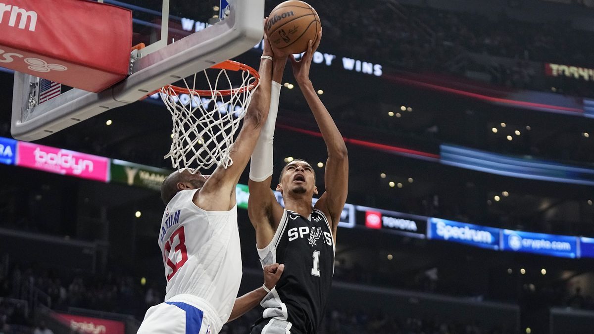 Wembanyama sigue educándose en la NBA; hasta ahora ha superado todas ...