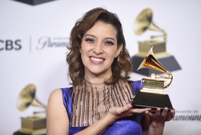Gaby Moreno disfruta las mieles de su primer Grammy con el lanzamiento ...
