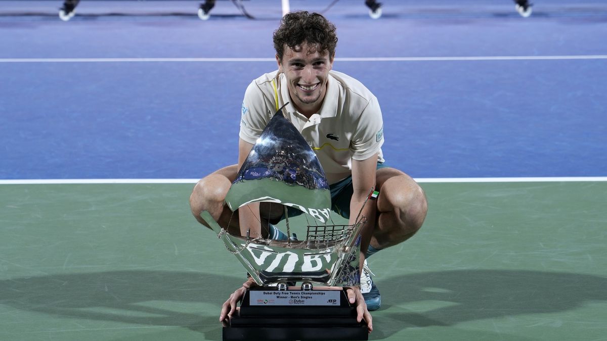 Humbert vence a Bublik en la final de Dubái y se mantiene perfecto en ...