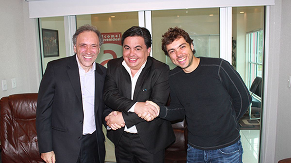 AméricaTeve y Carlucho: ¡Más juntos que nunca!