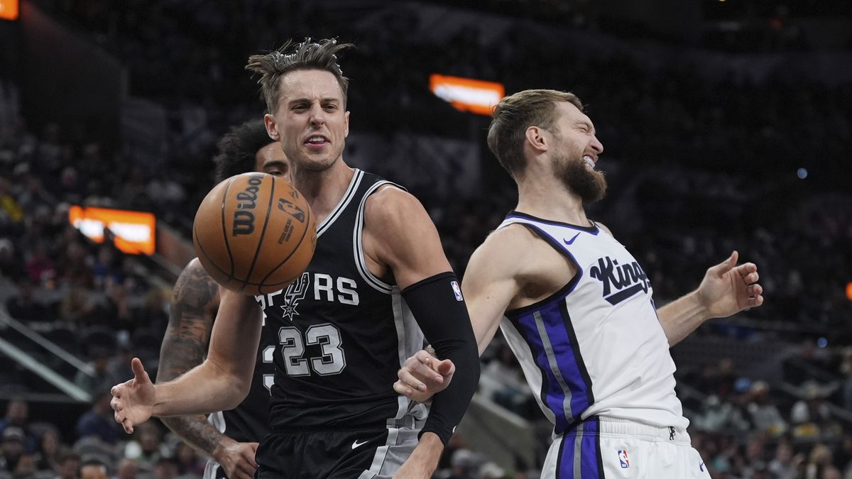 Zach Collins, de los Spurs, es multado con 35.000 dólares por gesto ...