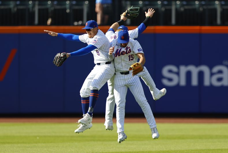 Mets anotan dos en la 8va para romper empate a ceros y derrotar 2-1 a ...
