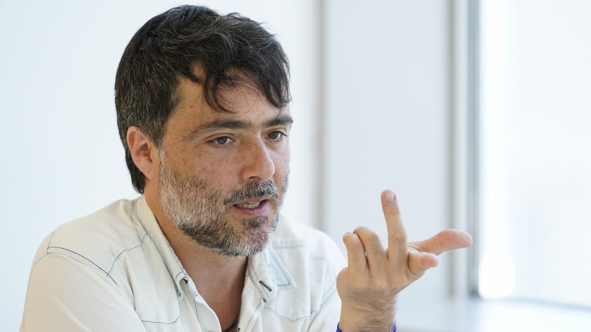 Simón Mejía traza la historia de la música colombiana