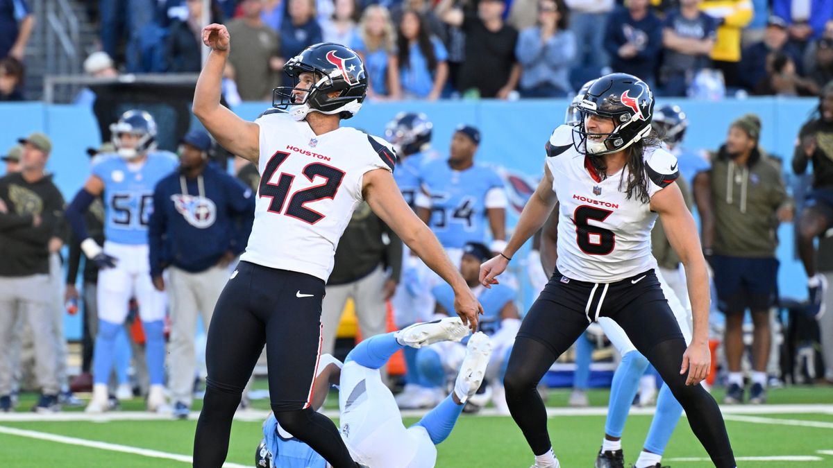 Davis Mills lidera victoria 16-13 de Texans ante Titans con gol de ...