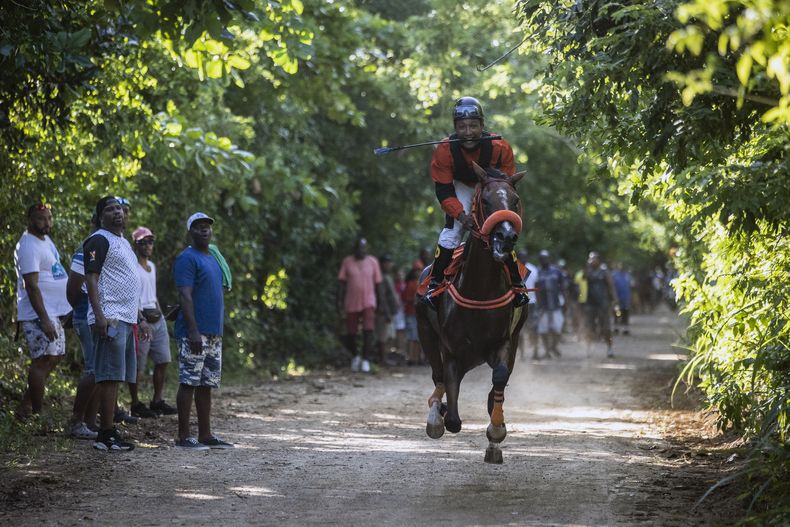 Carrera de caballos, centenaria tradición en isla colombiana