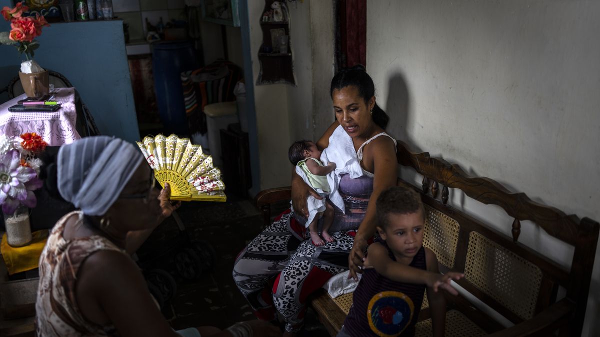 El apagón, una interferencia en el día a día de los cubanos