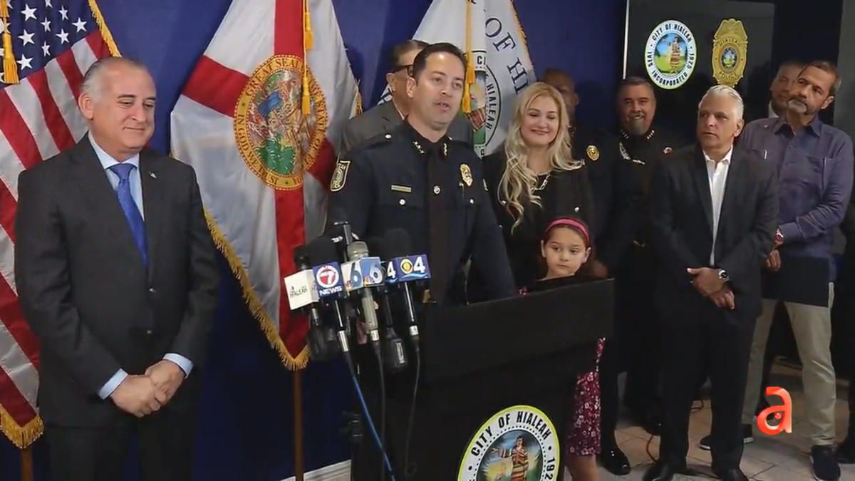 Cubano Americano Asume Oficialmente Como Jefe De Policía De Hialeah