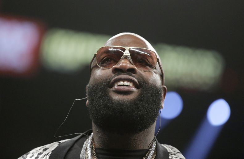 Rick Ross es arrestado bajo cargos de secuestro y agresión