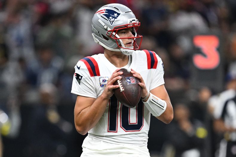 Maye lanza tres pases de TD y los Patriots vencen 25-19 a los Saints