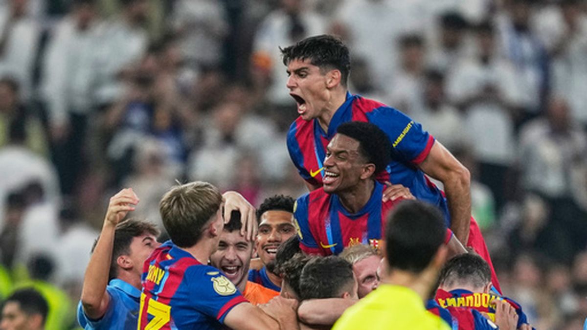 Barcelona conquista la Supercopa de España al vencer nuevamente al Real ...