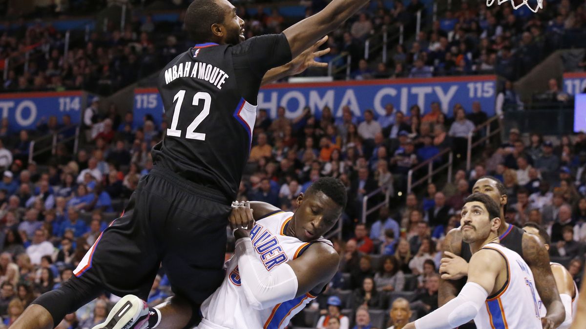 Westbrook y el Thunder arrollan a los Clippers 114-88