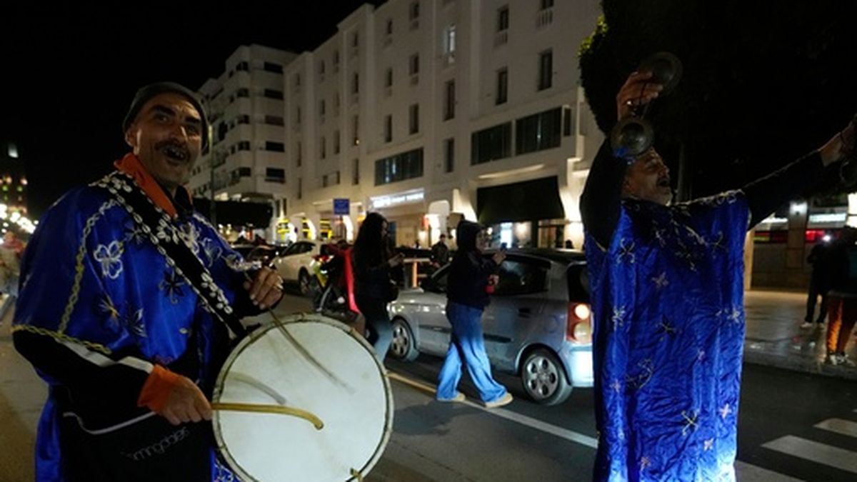 París prohíbe reuniones en Campos Elíseos por final de la Copa Africana ...