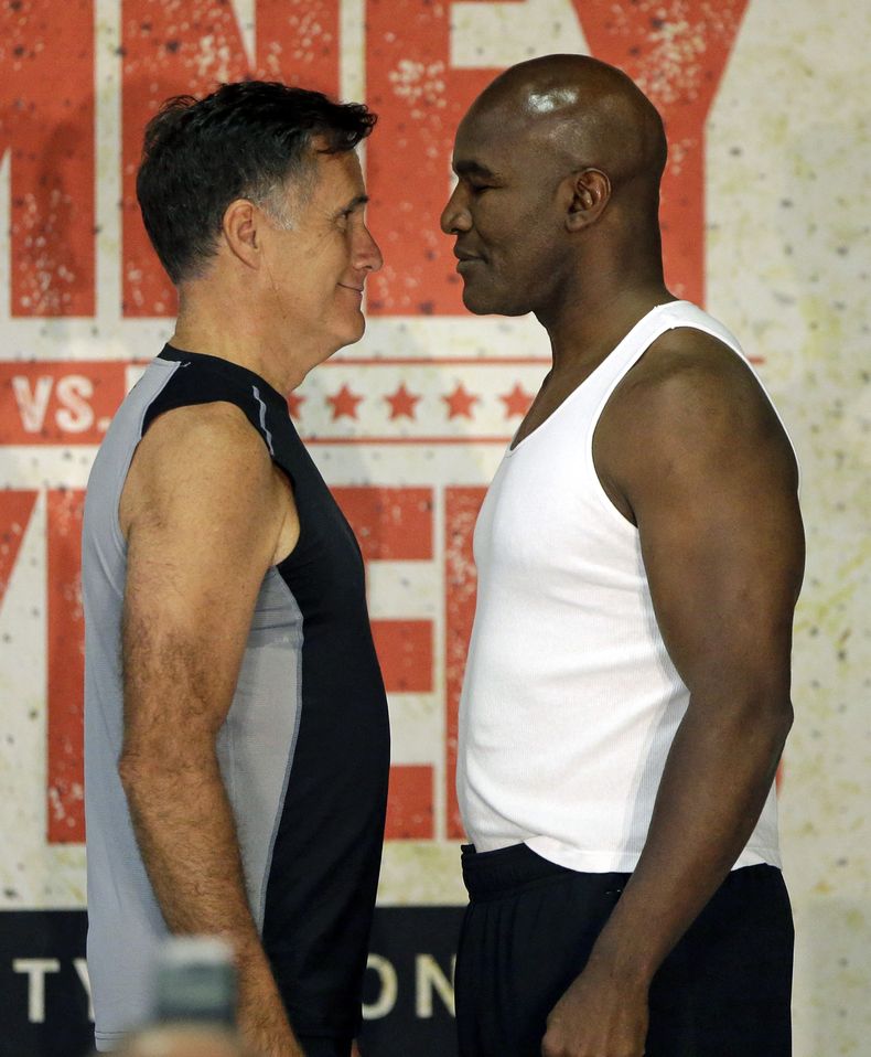 Romney y Holyfield boxean con fines de caridad