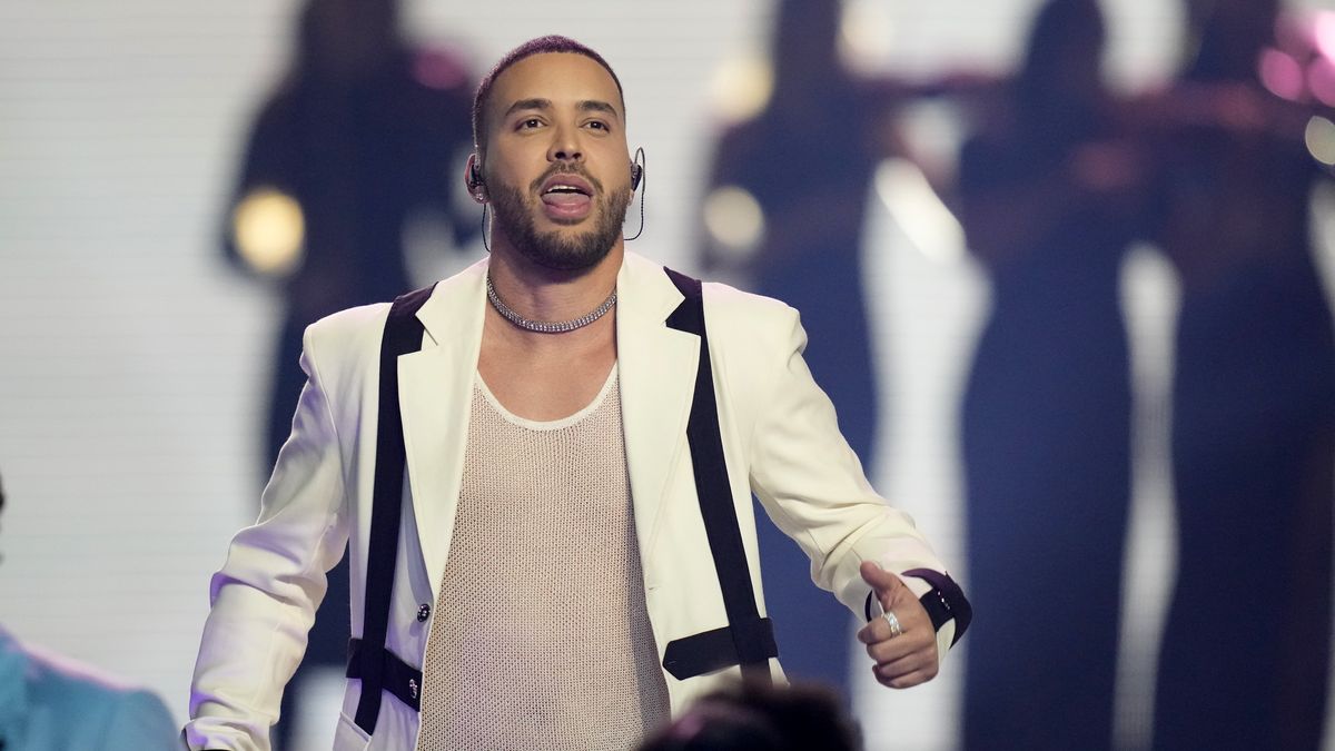 Tras un periodo de cambios, Prince Royce deja una “Llamada perdida”