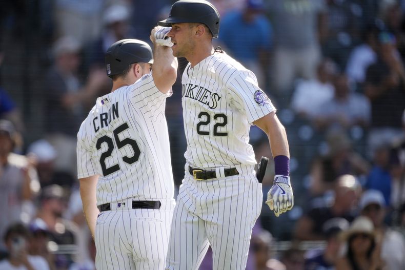 Jones, Trejo pegan jonrones en la 11ma y Rockies superan por 8-7 a Yanquis