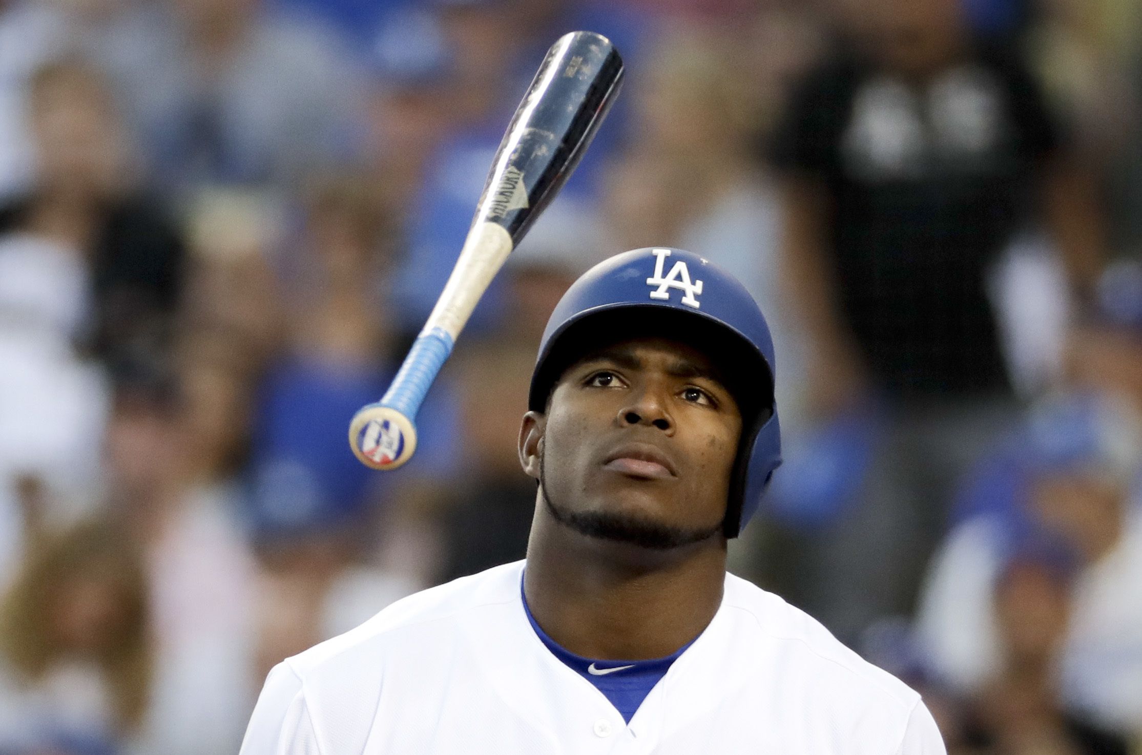Yasiel Puig se desata en los playoffs por los Dodgers
