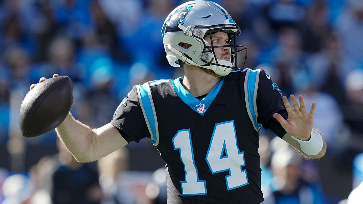 Darnold regresa y Panthers derrotan 23-10 a Broncos