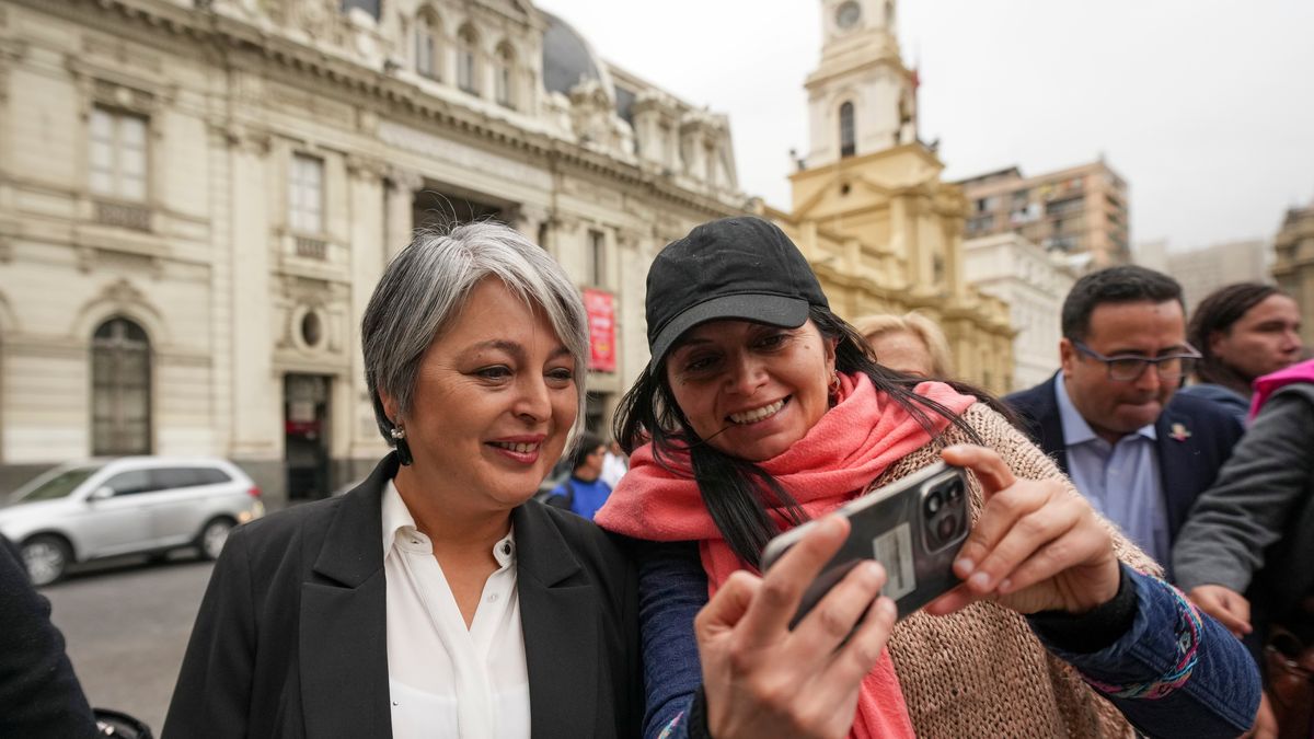 Jeannette Jara, la candidata comunista que aspira a dar continuidad al ...
