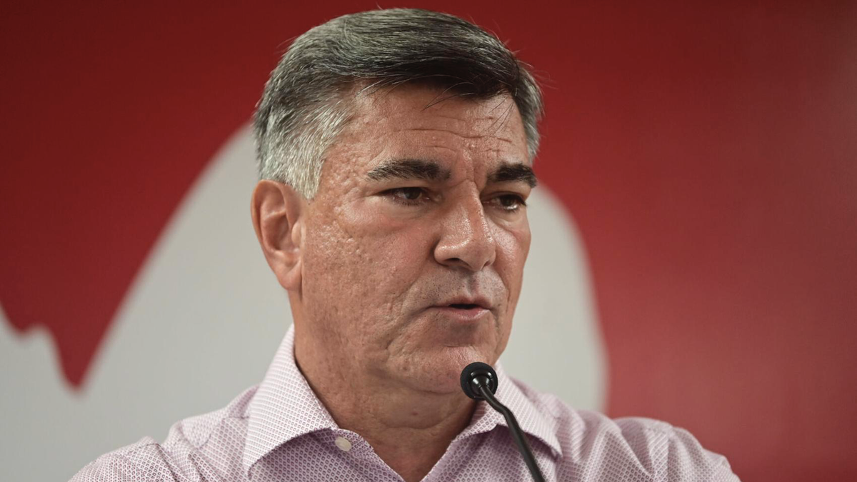 Charlie Delgado entrega presidencia del PPD