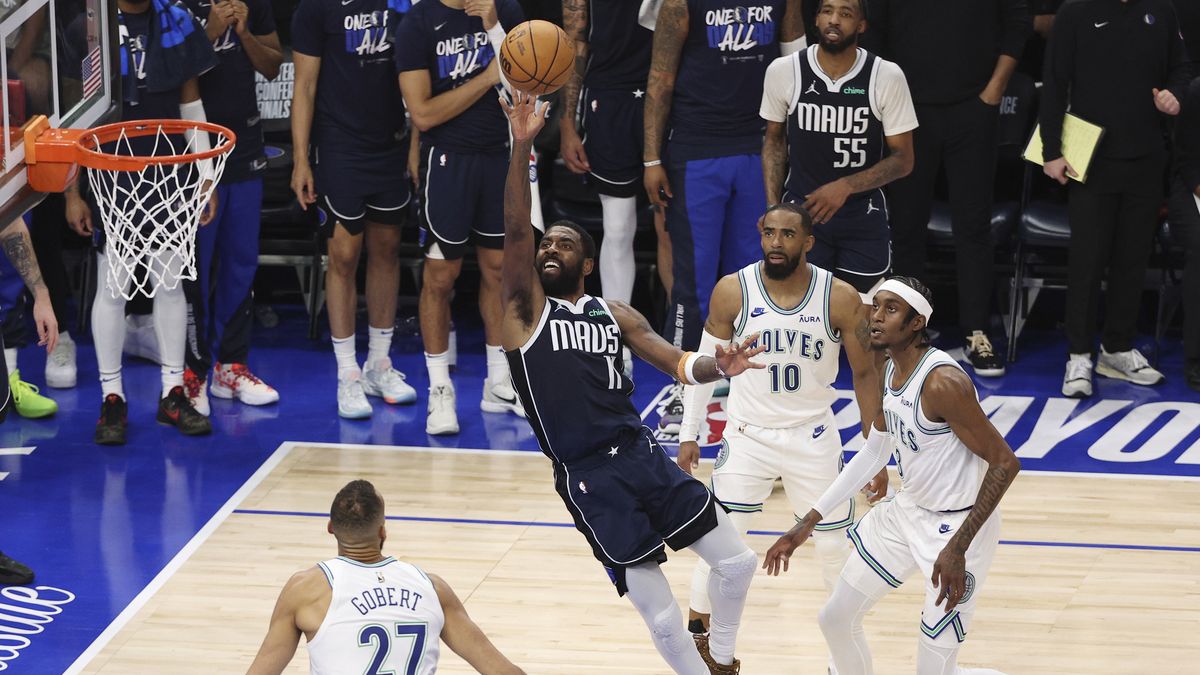 Irving inyecta dosis de energía y madurez en triunfo de Mavs ante Wolves