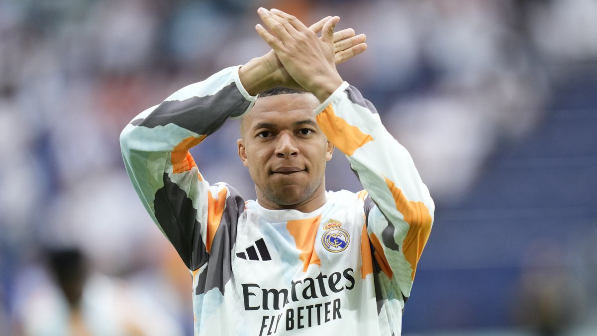 Mbappé recibe alta del hospital, pero no sabe si podrá jugar en el ...