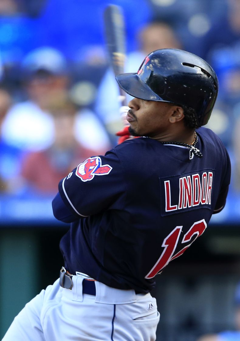 Lindor determinante en victoria de Indios ante Reales