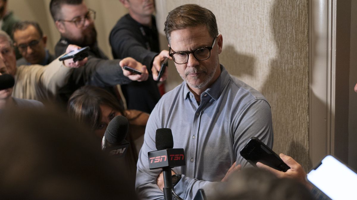 El gerente de los Azulejos Ross Atkins expresa su pesar de que Ohtani ...