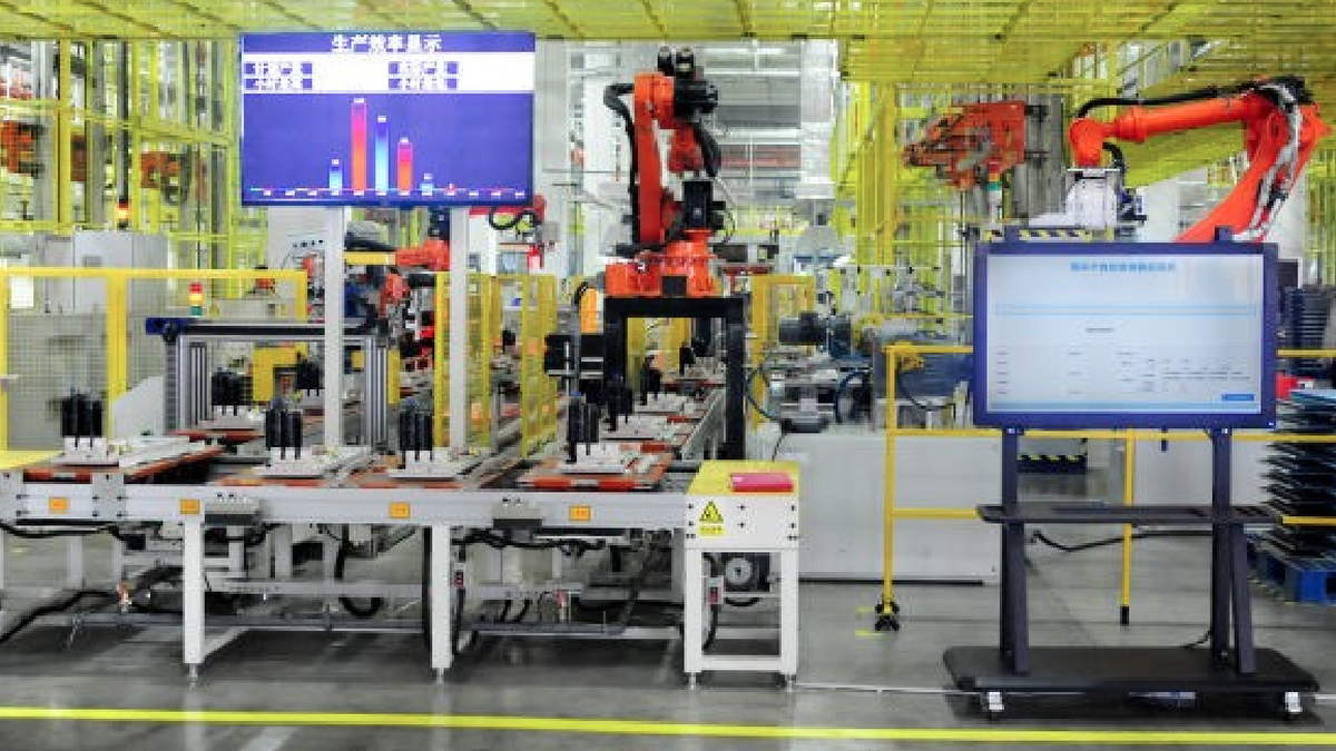 Cuba inaugura fábrica de laptops y tablets con tecnología china